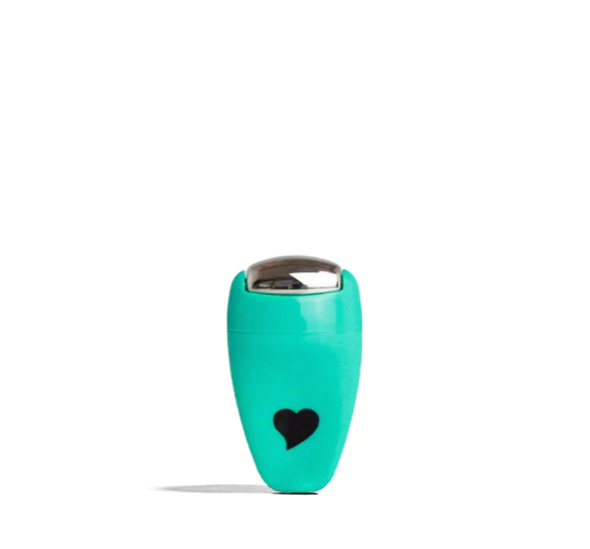 WE LOVE EYES Focused Eye Roller